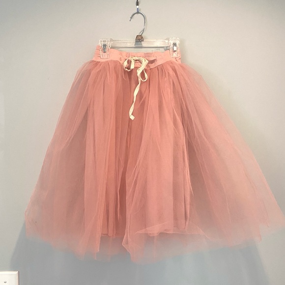 Izzy Be | Bottoms | Izzy Be Signature Tulle Lined Skirt In Blush | Poshmark